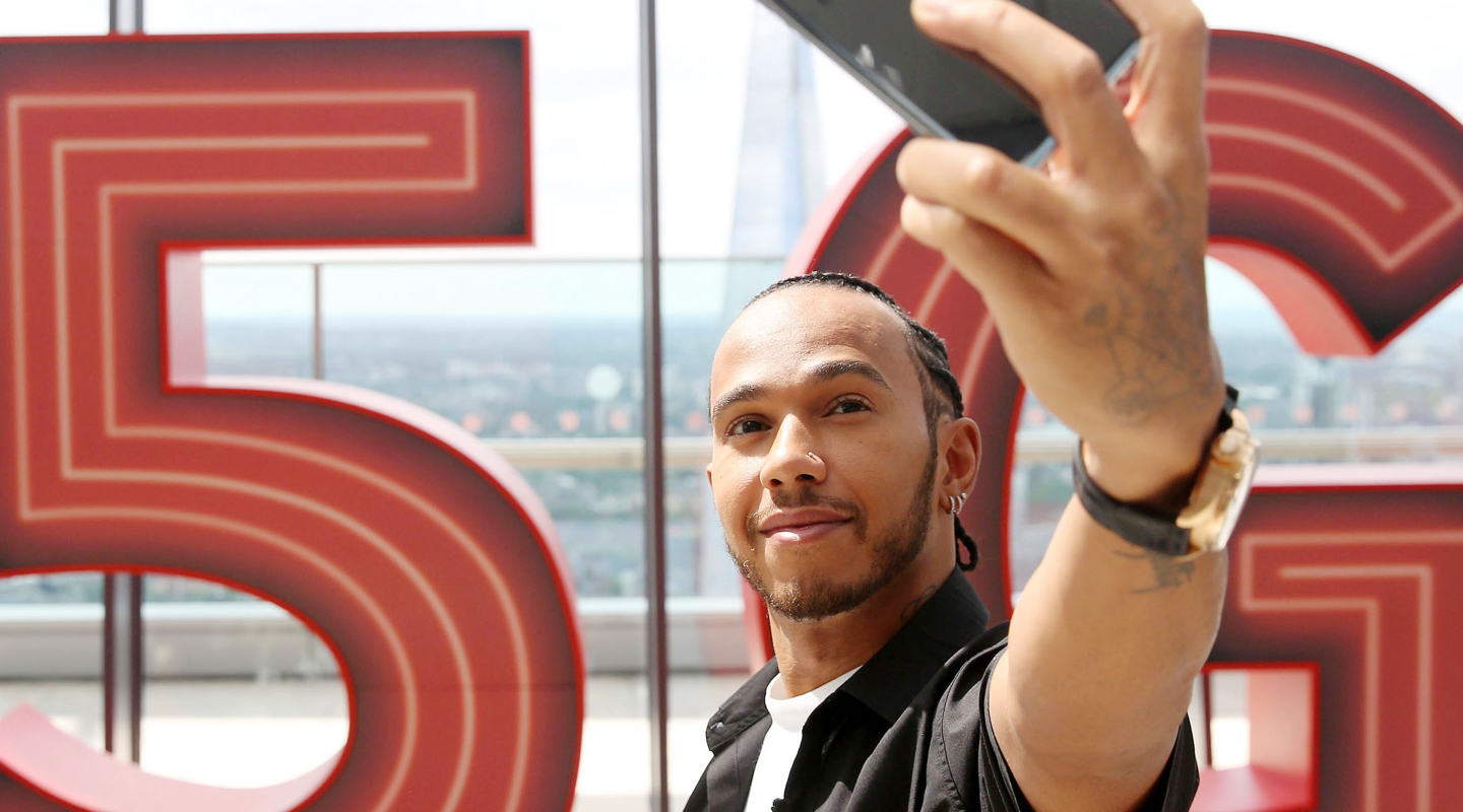 5g-lewis-hamilton - Vodafone UK News Centre